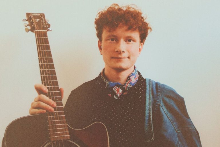 Young Performers Program - Winnipeg Folk Festival